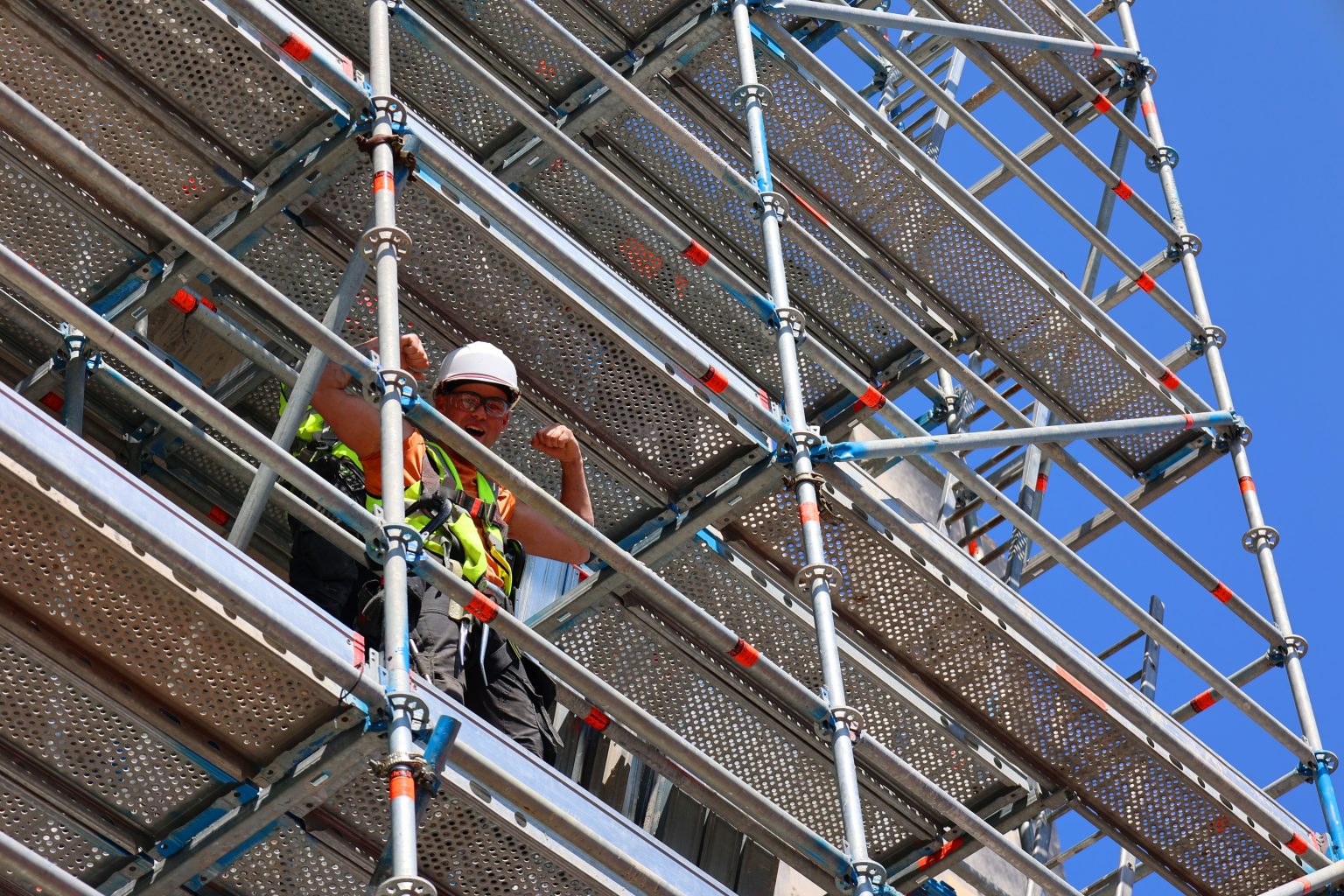 Service d’échafaudage clé-en-main au Québec et en Ontario - Échafaudage ...